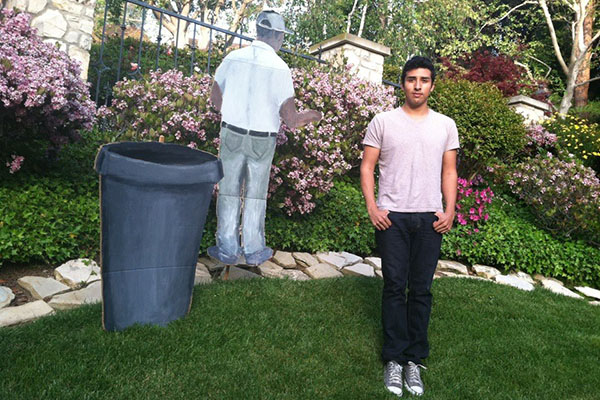 Meet Ramiro Gomez, the Artist Making LA's Latino Laborers Hard to Overlook