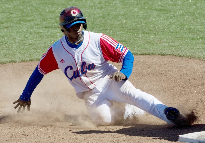 Béisbol Looms Large in Thawing Cuban Relations