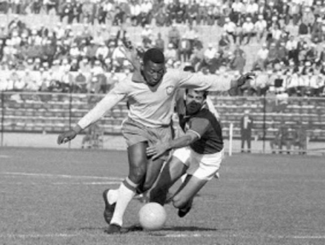 A Look Back at Pelé's Brilliance at the 1962 World Cup