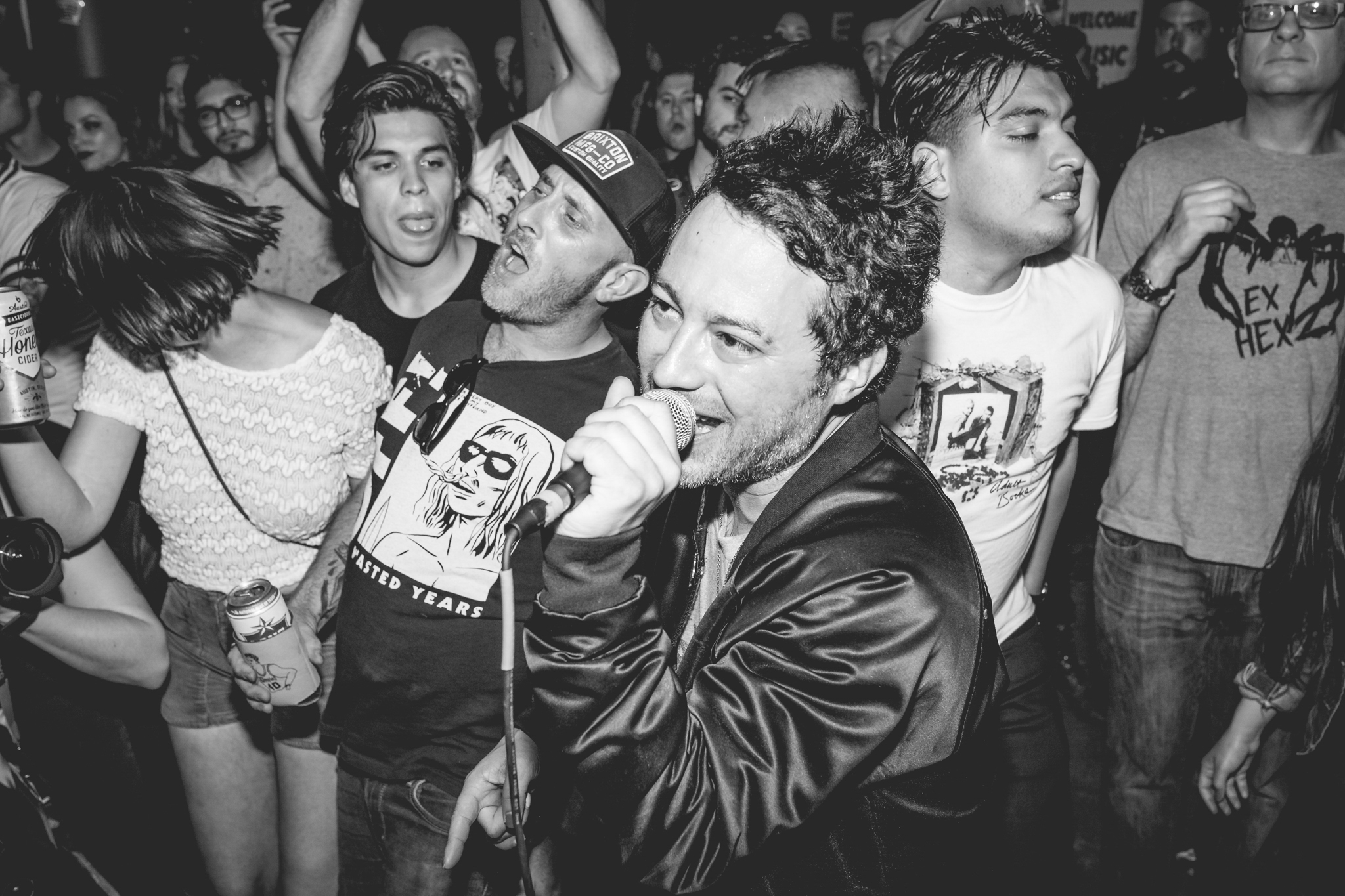 15 Wild Photos From AJ Dávila's Cross-Country Tour