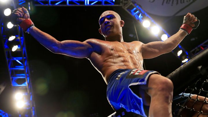 Watch This Brazilian MMA Fighter Bite His Opponent's Ear and Flick Off ...