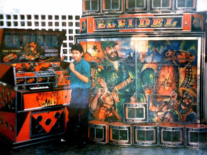 These Bold Technicolor Photos Capture the Golden Age of Picó Culture