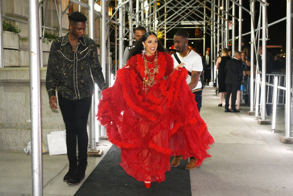 Cardi B's Cinderella-Inspired Photo for 'Harper's Bazaar' Might Nod to ...