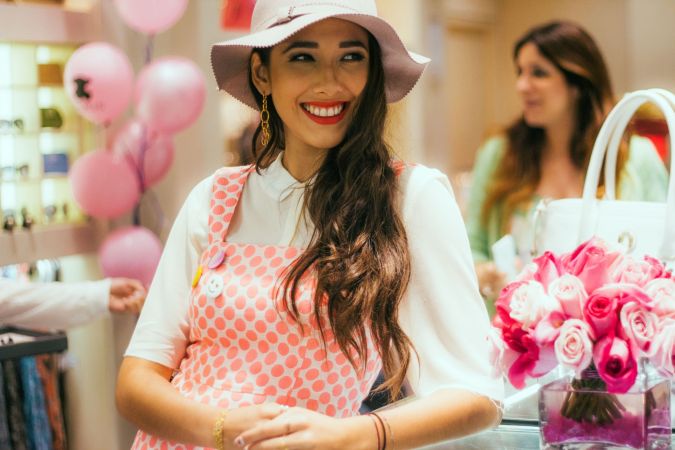 Puerto Rican Blogger Frances Estrada Shares Her Hair Routine for Beachy ...