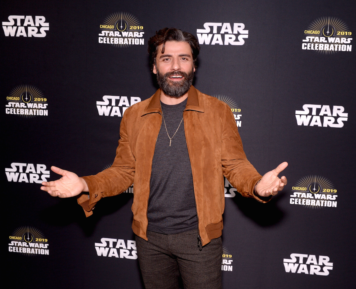 Oscar Isaac Was Asked How to Say 'Star Wars' in Spanish. His Answer ...