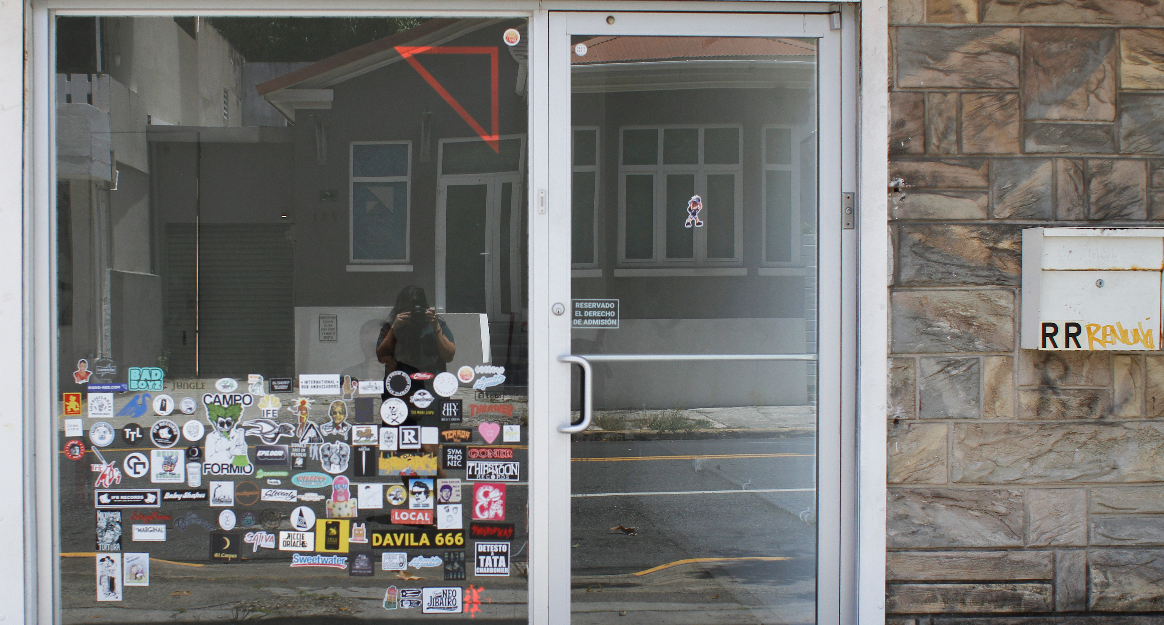 Radiored, a One-of-a-Kind Puerto Rican Radio Station Shutters Storefront