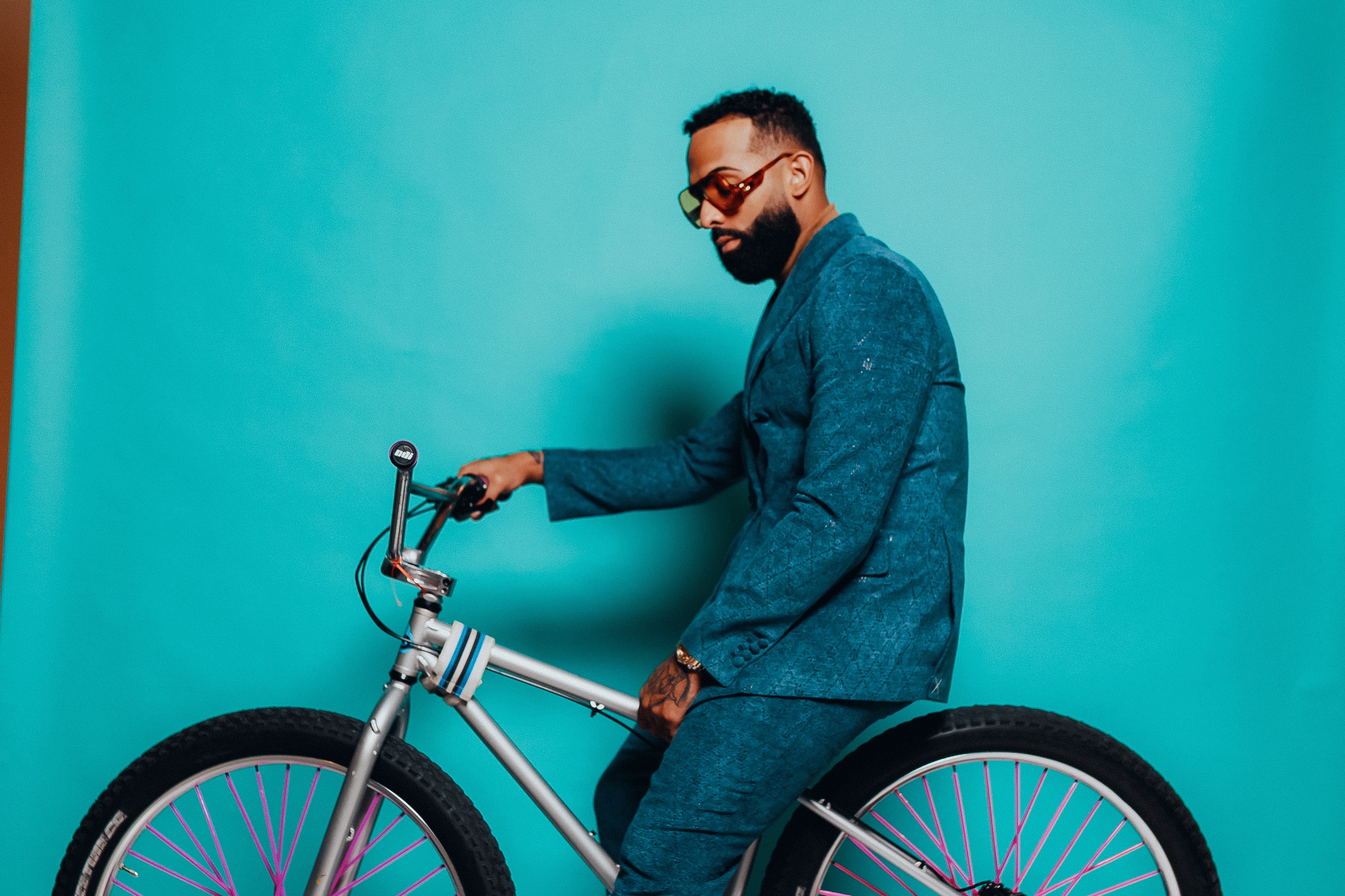 Eladio Carrión Releases Greatly-Anticipated Second Album, 'Monarca'