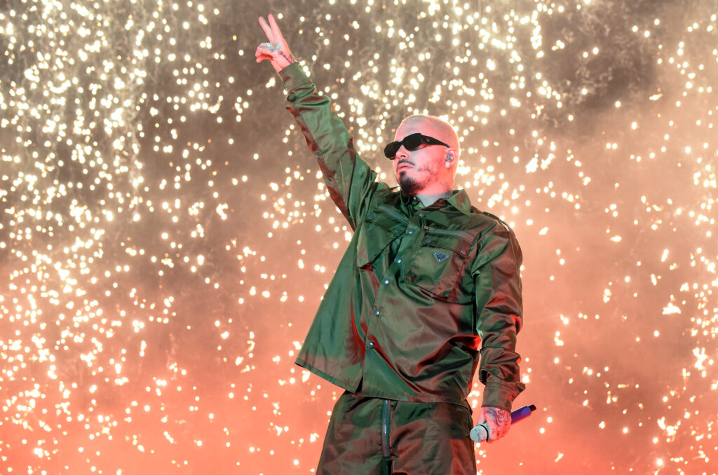 J Balvin Releases Deluxe Edition of ‘José’ & Music Video for ‘F40’