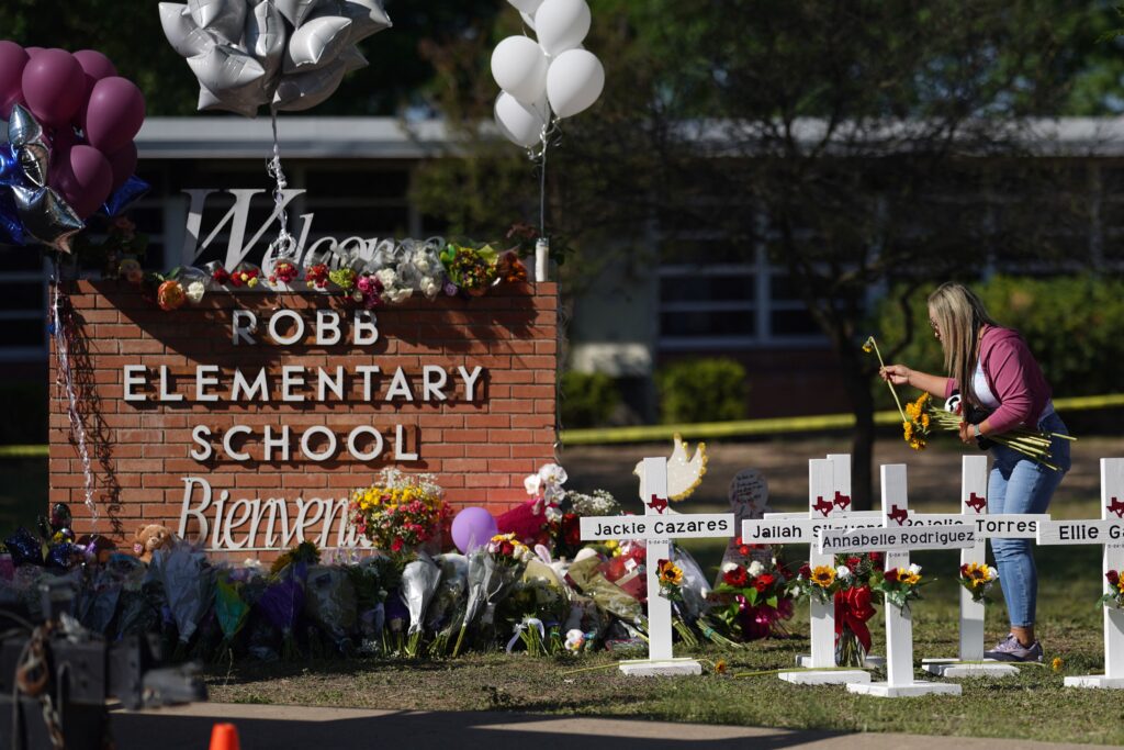 Robb Elementary Survivors Share Photos & More About Life After Tragedy ...