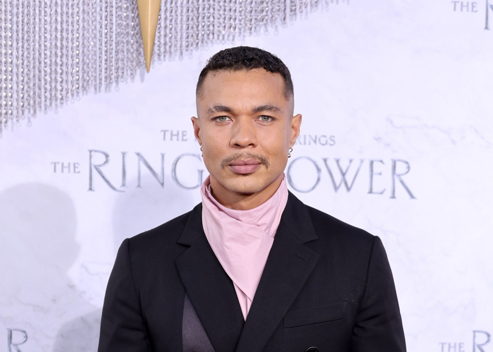 ‘LOTR’ Actors Stand Against Racism Aimed at Ismael Cruz Córdova & BIPOC ...