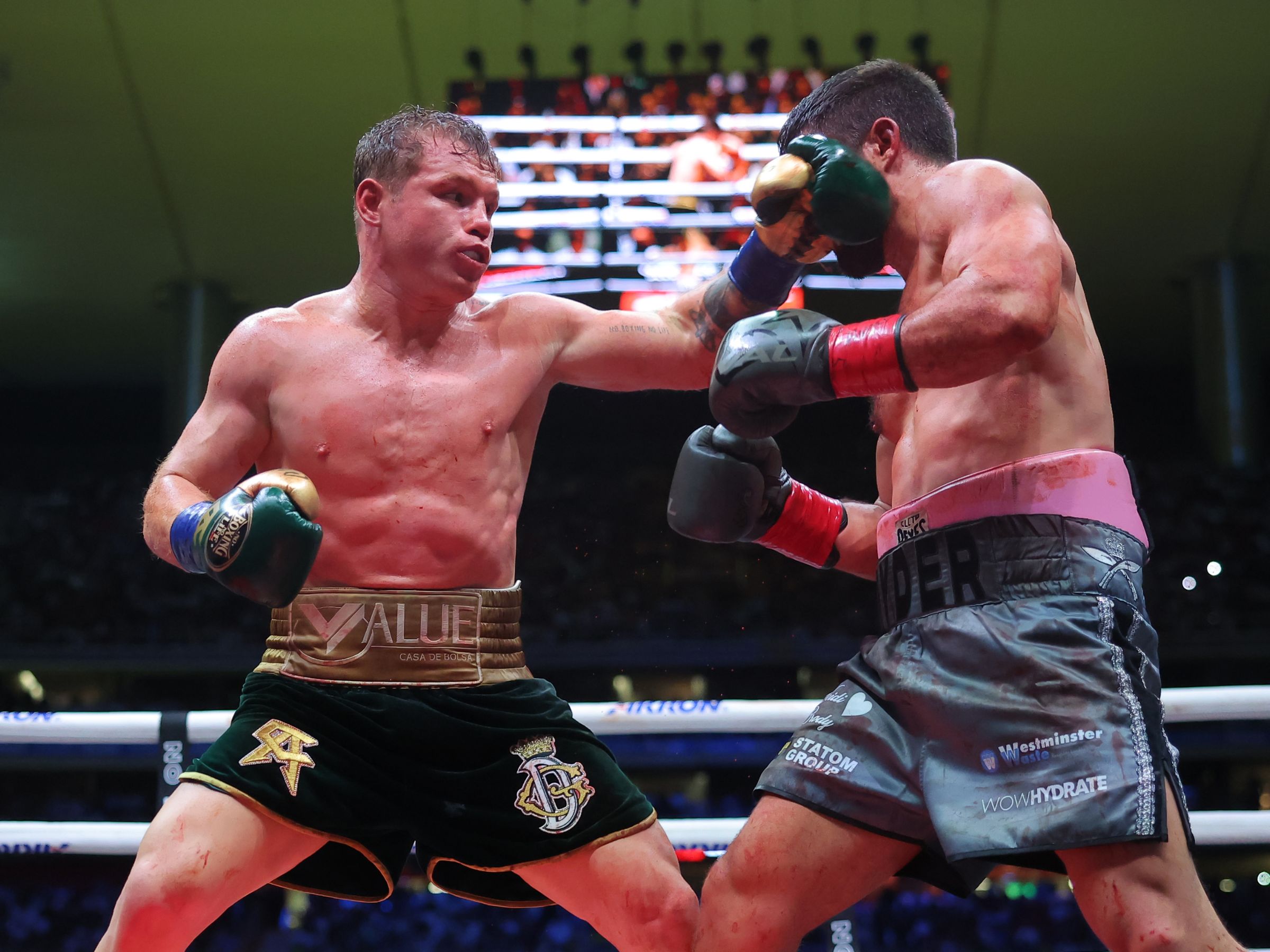 We’re Still Not Over Canelo Álvarez & His Mexico-Themed Boxing Shoes