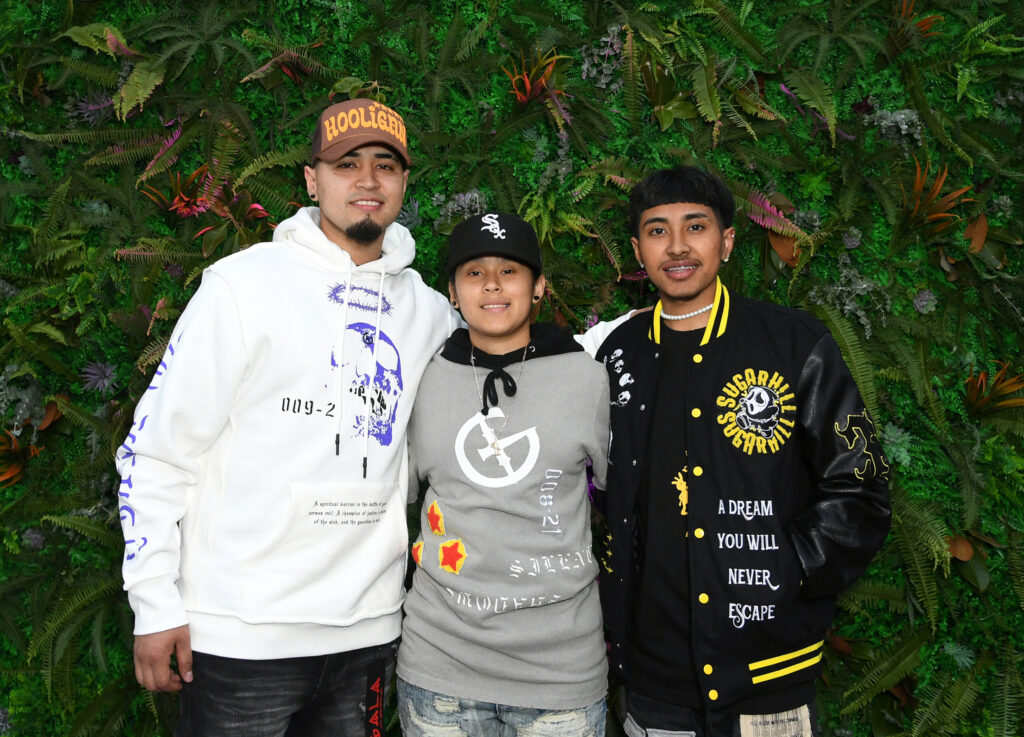 WATCH: Yahritza y Su Esencia Performs Hits on NPR’s Tiny Desk Concert ...