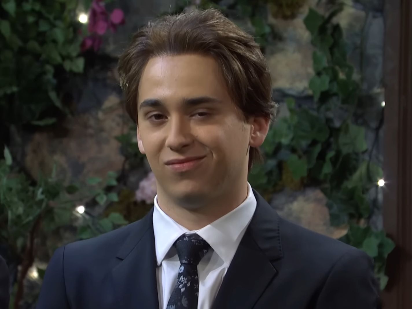 WATCH: Marcello Hernández Competes for Short King Crown During 'SNL' Skit