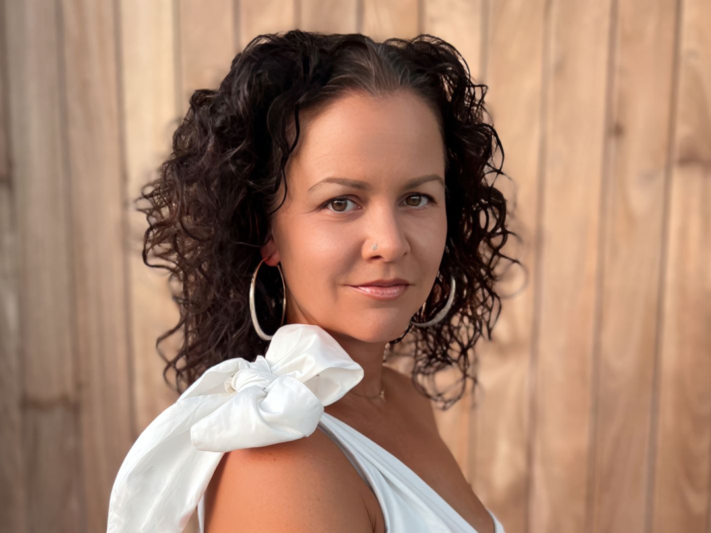 INTERVIEW: Jeanine Cummins on ‘American Dirt’ Backlash & Defending Her ...